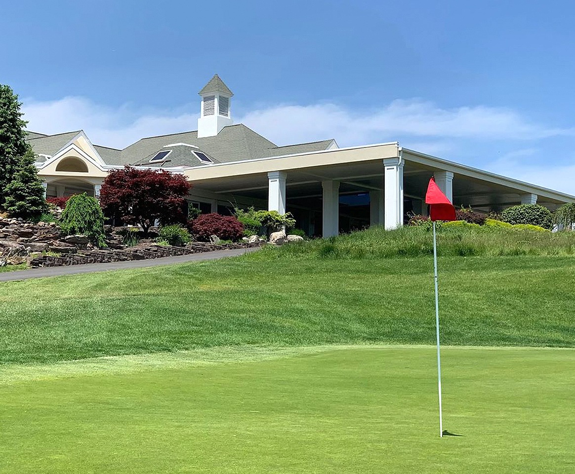 Club Gallery - New York Country Club - Club Gallery - golf course scenery